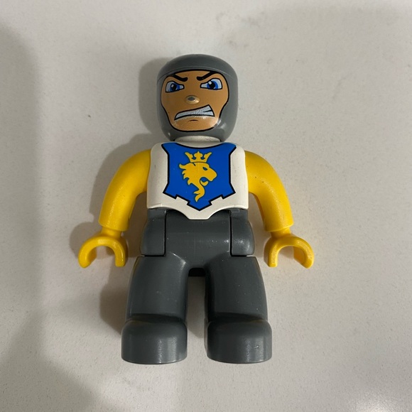 Lego | Toys | Lego Duplo Figure Knight Lego Ville Replacement Character ...